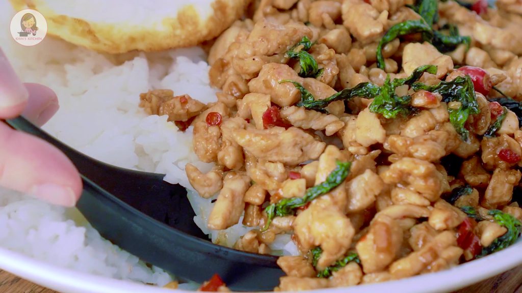 Spicy Basil Chicken | Khinskitchen | Thai street food