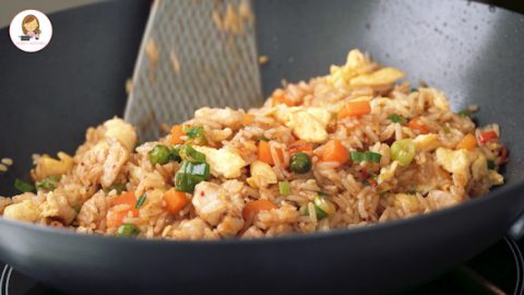 Spicy Chicken Fried Rice - Khin's Kitchen | Easy Fried Rice Reicpe