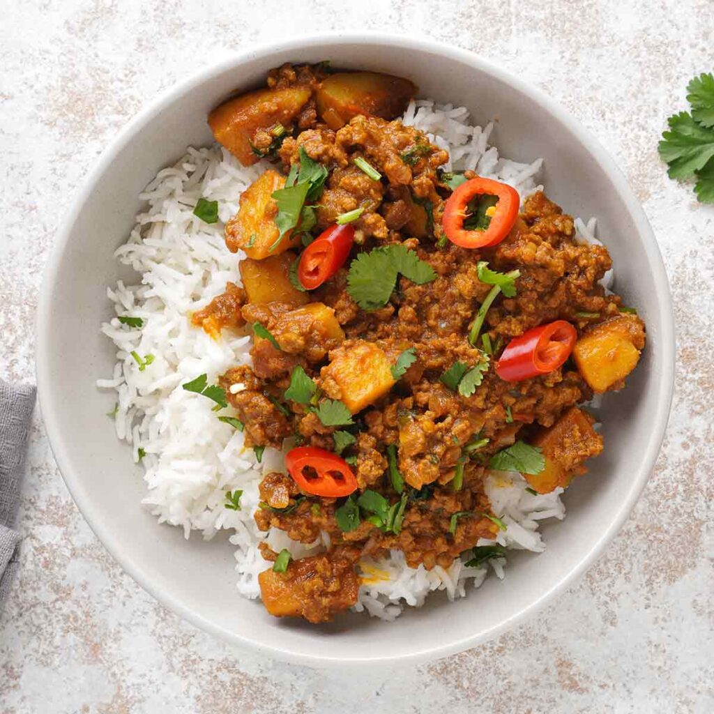 Ground Beef Curry - Khin's Kitchen - Indian Keema Curry