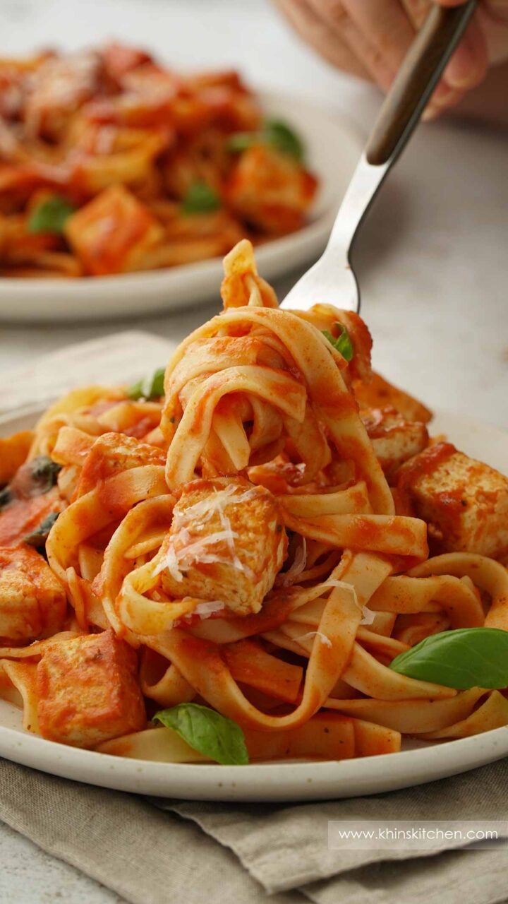 Tofu Pasta with Tomato Sauce - Khin's Kitchen