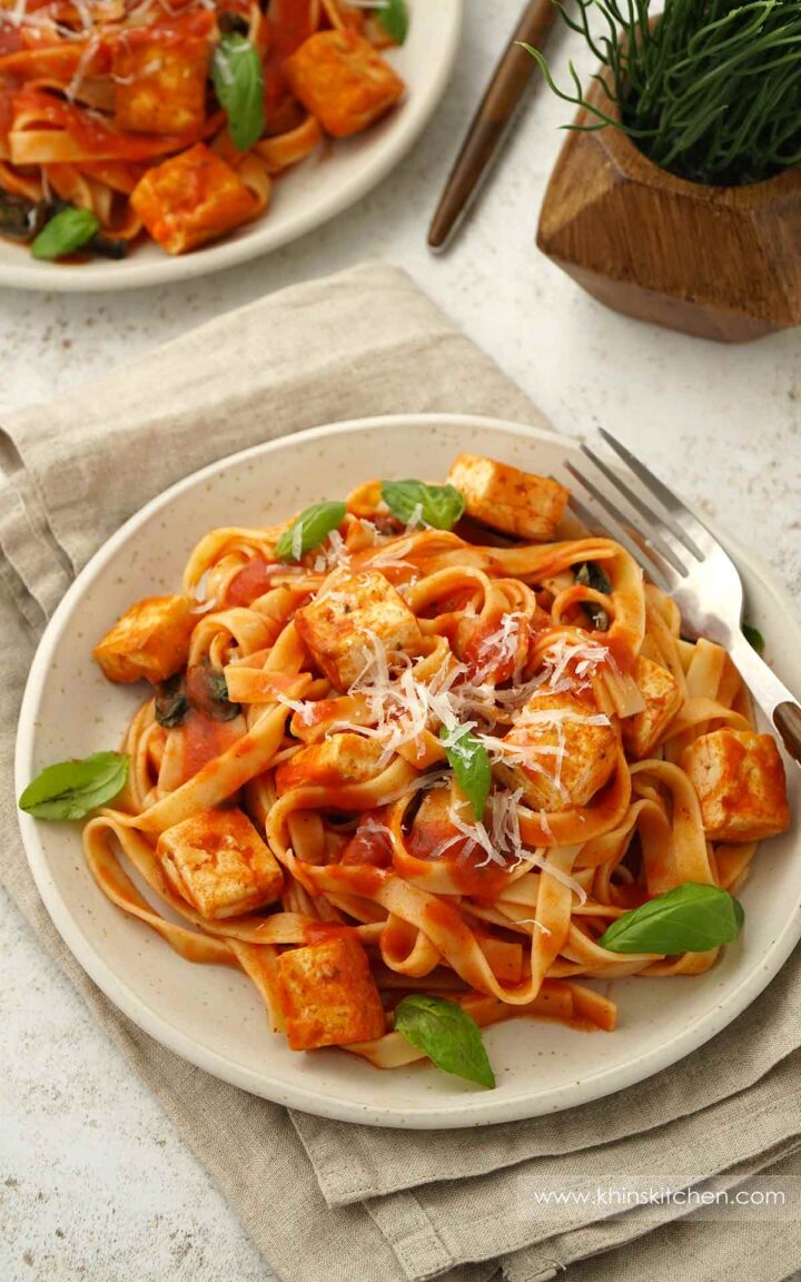 Tofu Pasta with Tomato Sauce - Khin's Kitchen