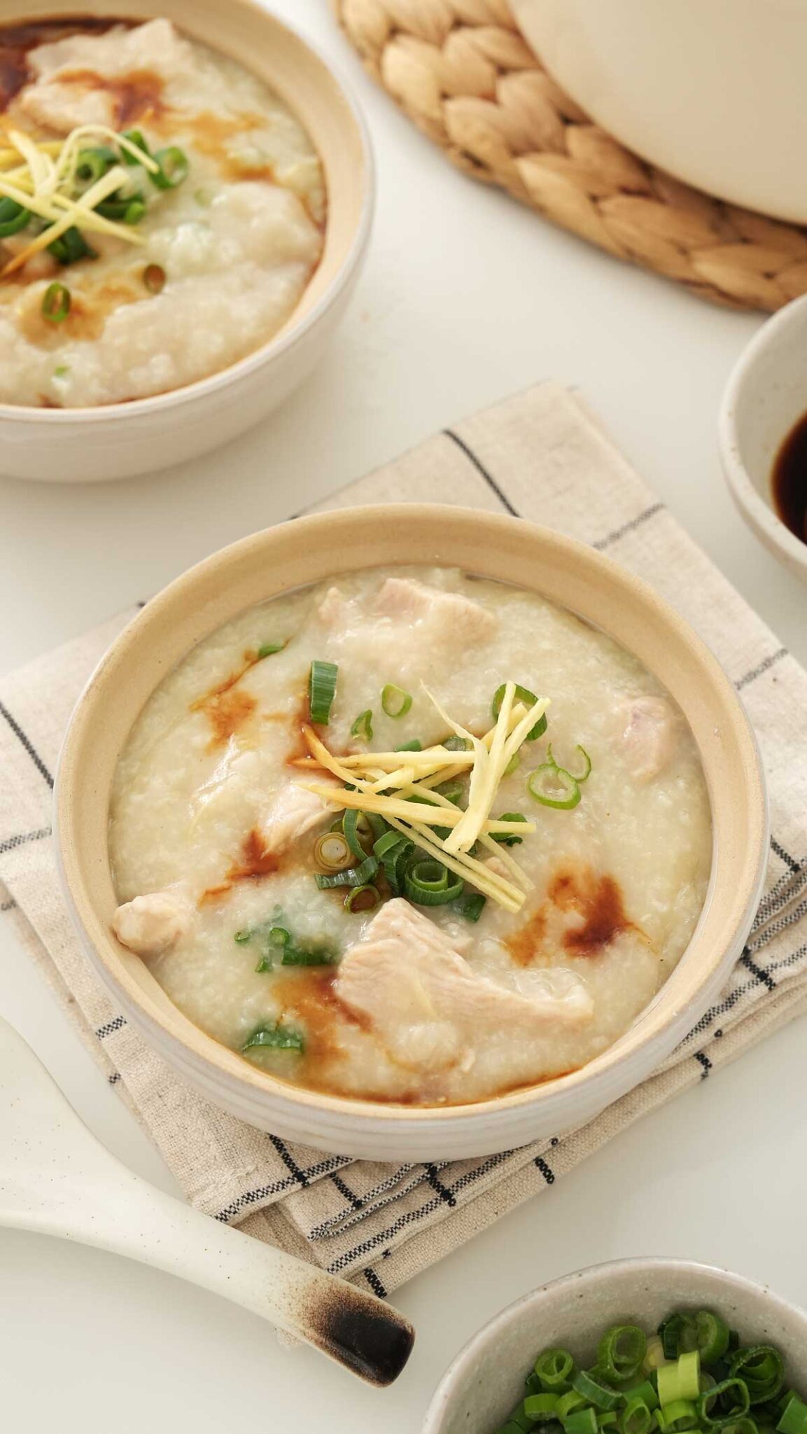 Easy Chicken Congee ( 鷄粥 ) - Khin's Kitchen